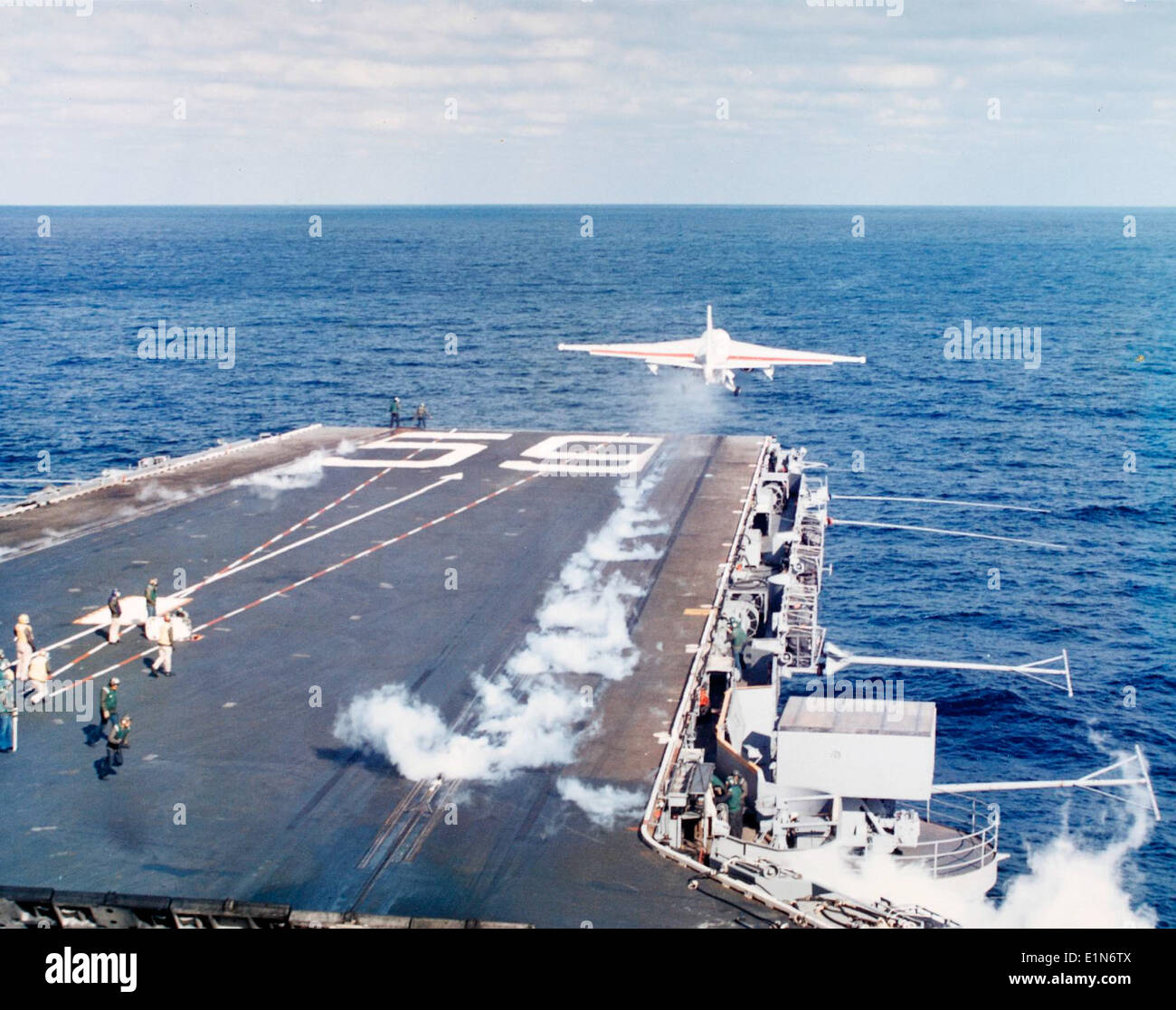 Lockheed s 3a viking hi-res stock photography and images - Alamy