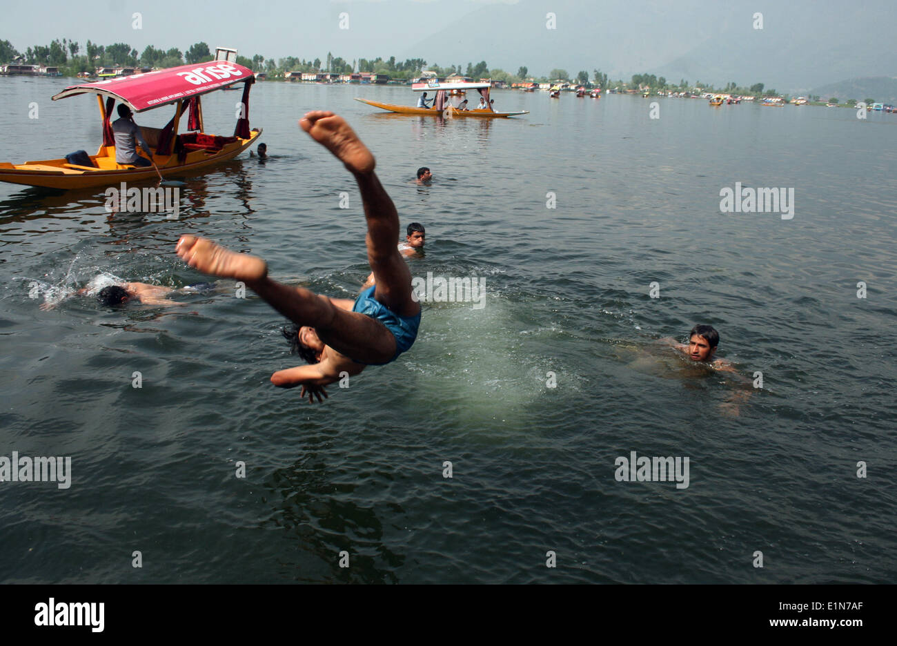 Kashmir boys lake hi-res stock photography and images - Alamy