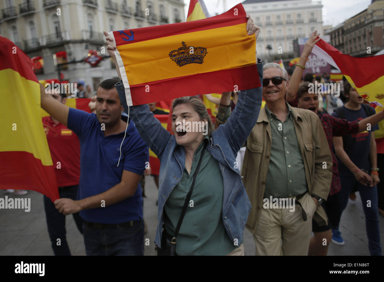 Madrid, Spain. 6th June, 2014. Protestors shout slogans and wave ...