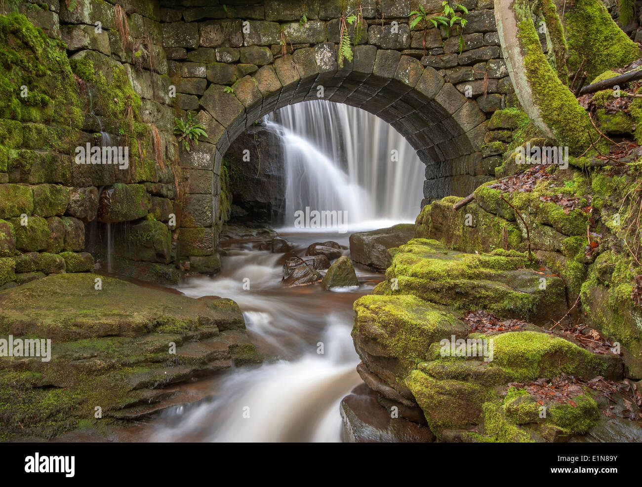 Yorkshire bridge hi-res stock photography and images - Alamy