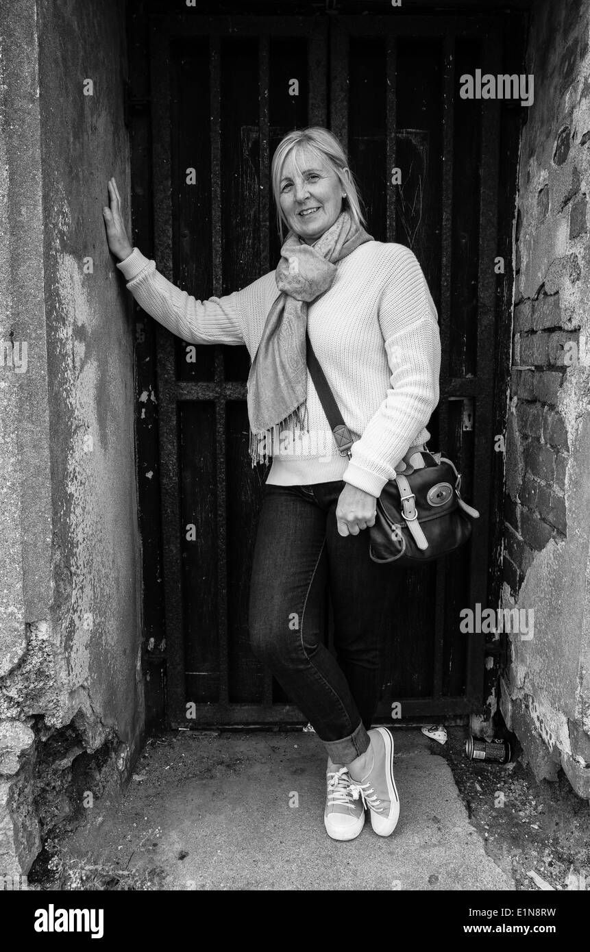 Back of female Black and White Stock Photos & Images - Alamy