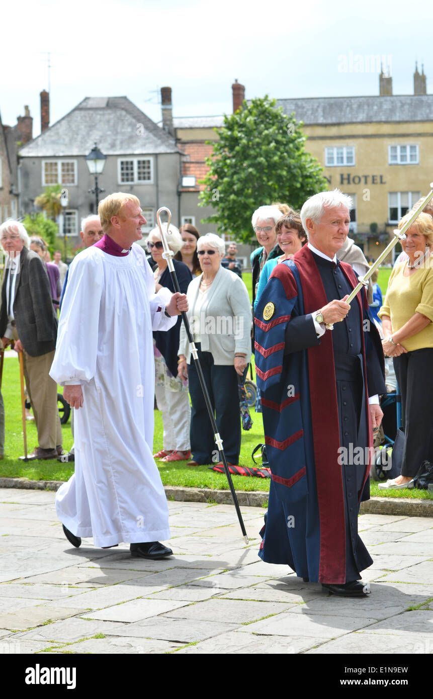 Peter hancock bishop hi-res stock photography and images - Alamy