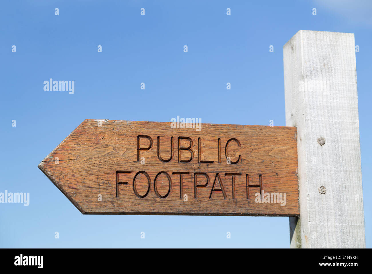 Footpath to whitby hi-res stock photography and images - Alamy