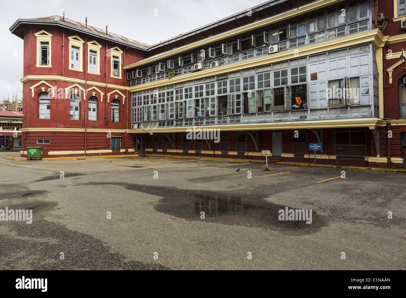 Yangon, Yangon Region, Myanmar. 7th June, 2014. The main wing of the ...
