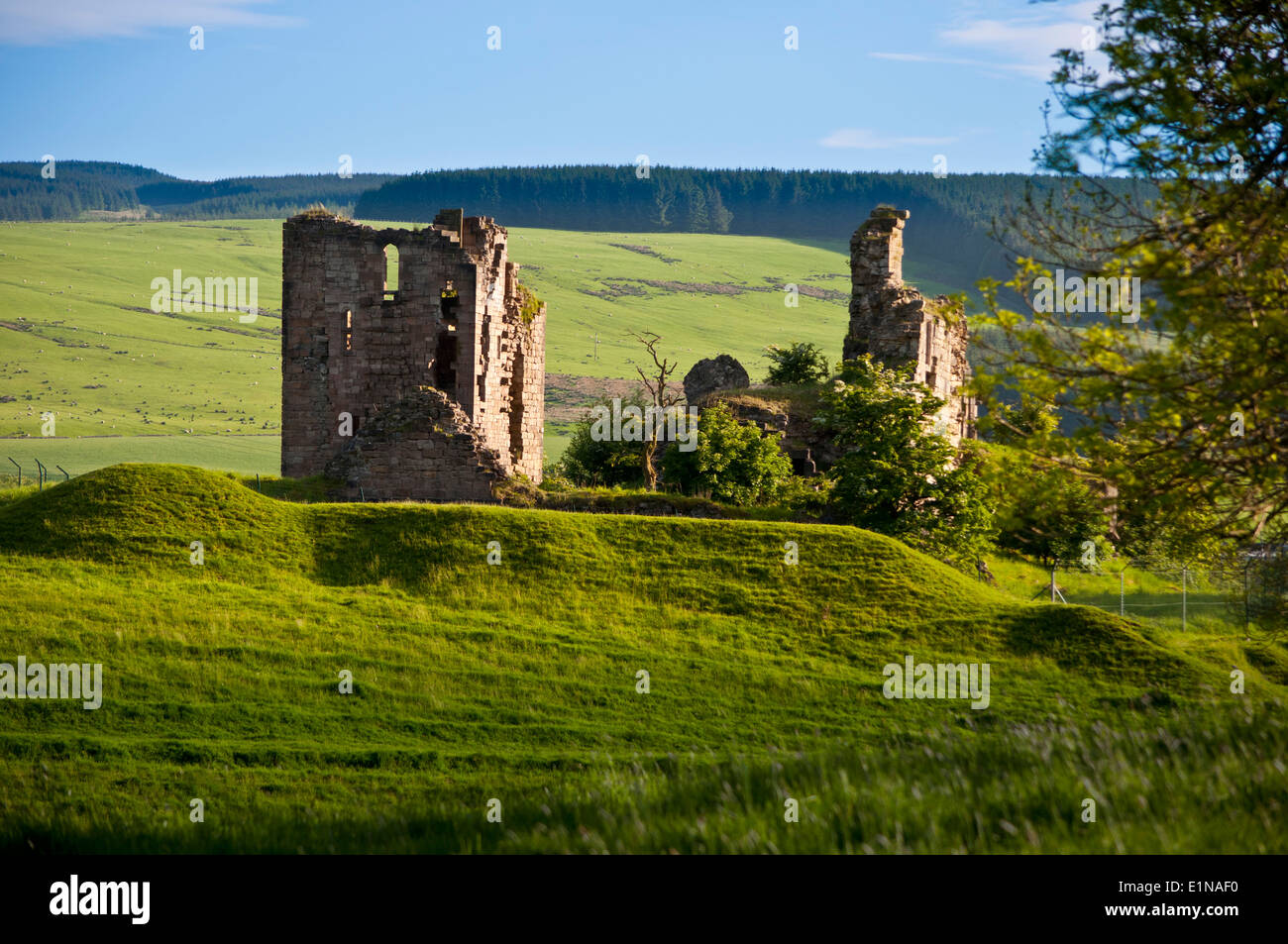Sanquhar Castle ruin Stock Photo - Alamy
