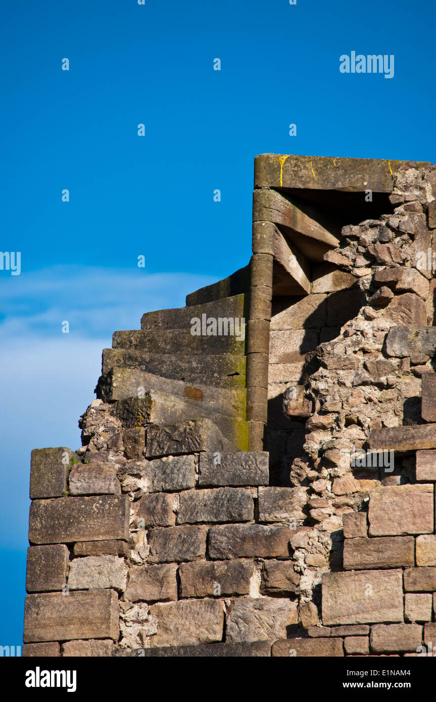 Sanquhar Castle ruin Stock Photo - Alamy