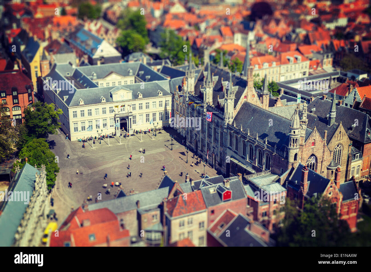 Brugge burg square hi-res stock photography and images - Alamy