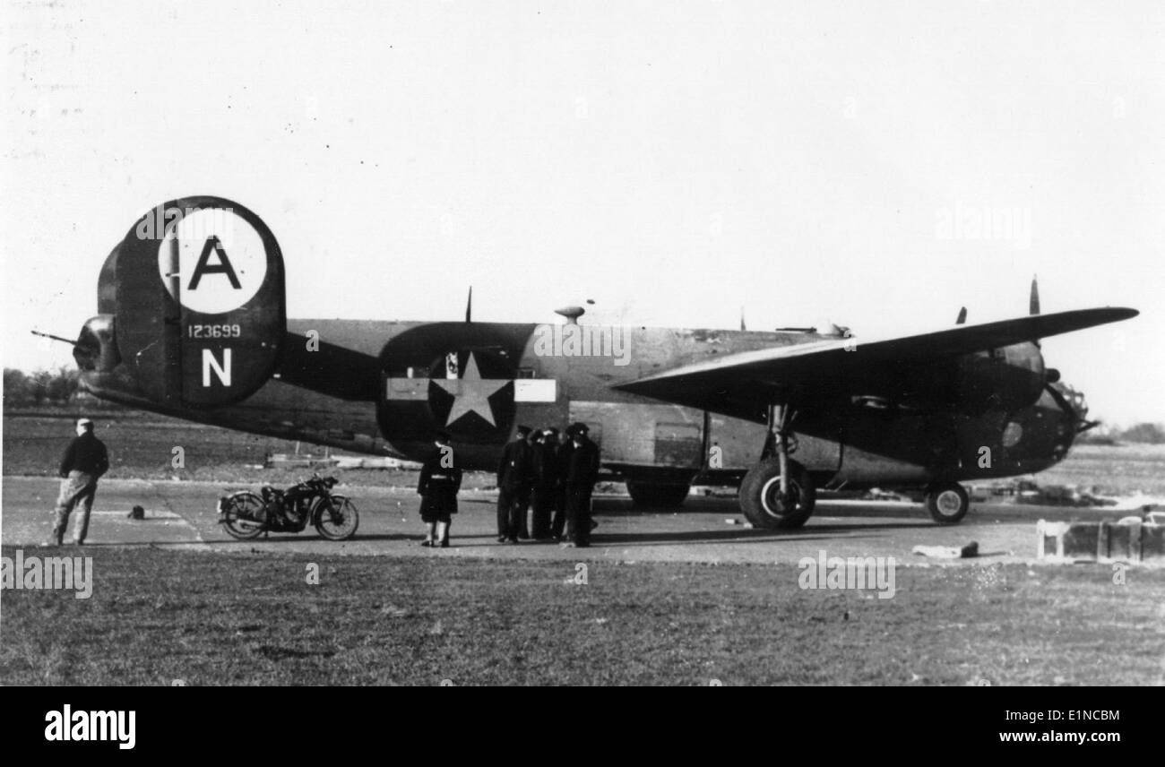 Consolidated b 24d liberator hi-res stock photography and images - Alamy