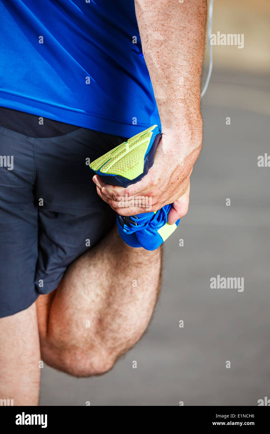 Male workout fitness back hi-res stock photography and images - Alamy