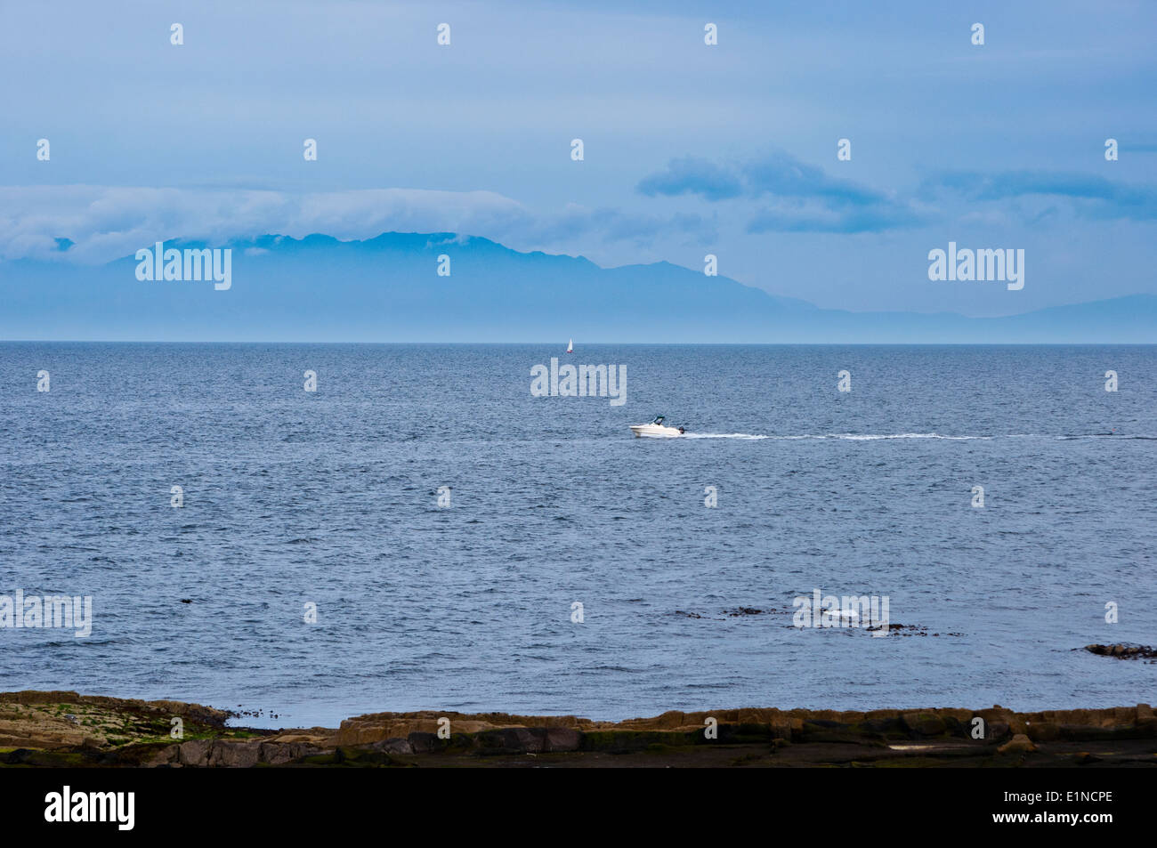 Firth of clyde boat hi-res stock photography and images - Alamy