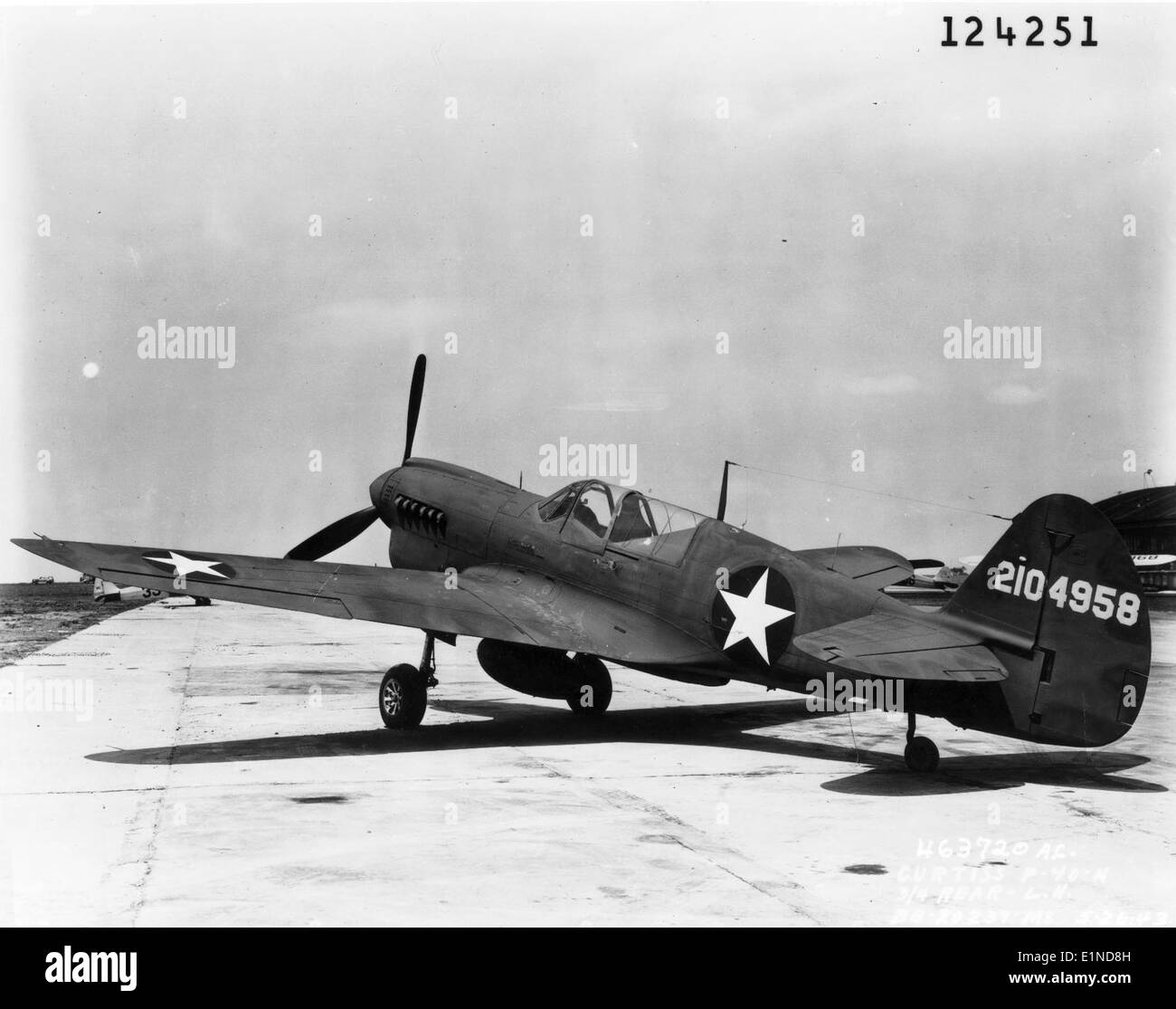 Curtiss P 40n Warhawk Black and White Stock Photos & Images - Alamy