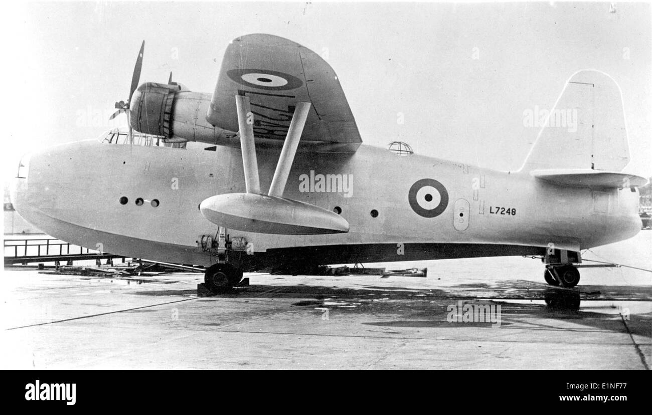 Saunders roe hi-res stock photography and images - Alamy