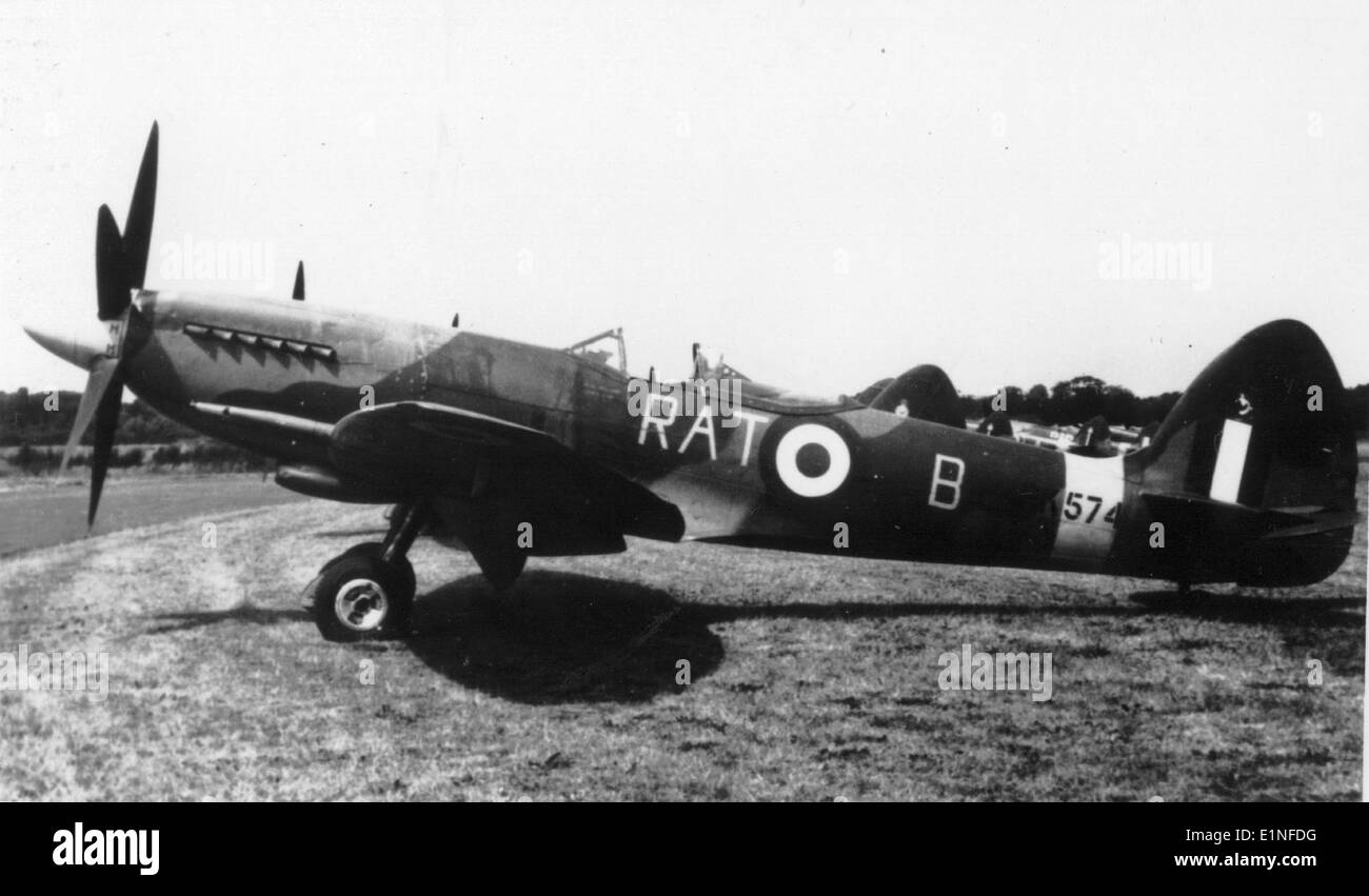 The Supermarine Spitfire Mk.22, registration PK574, served with the 613 ...