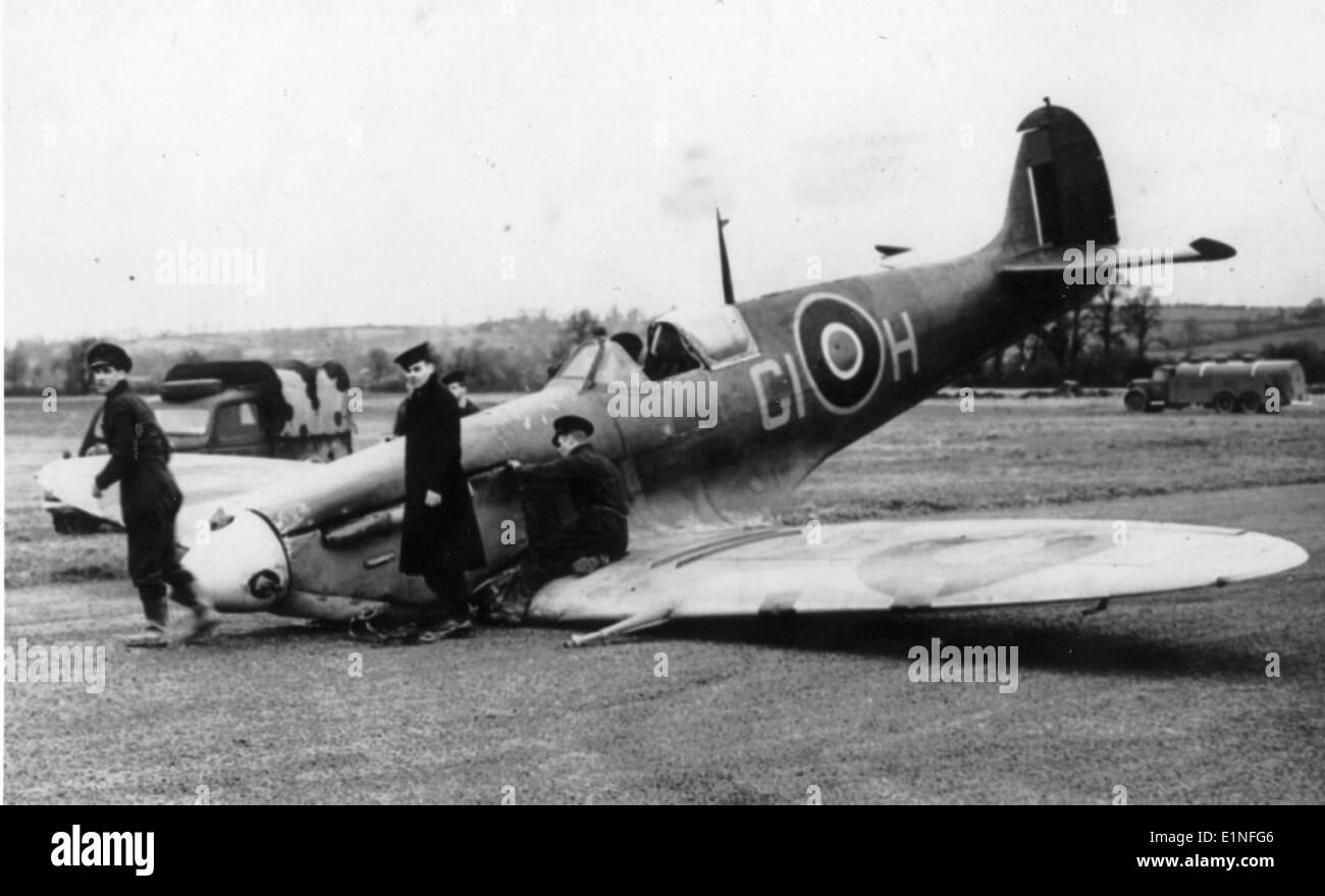 Supermarine Spitfire Mk.V GI-H Stock Photo - Alamy