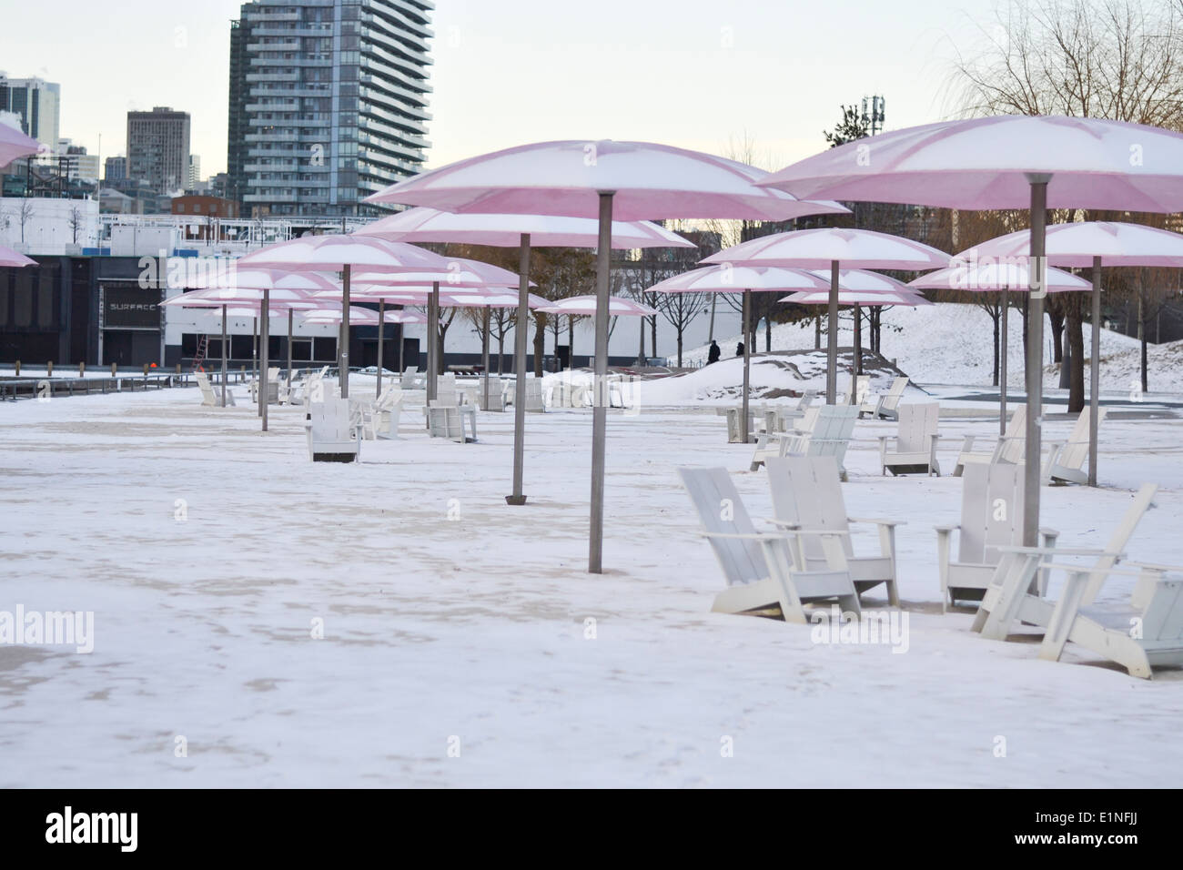 Downtownbeach hi-res stock photography and images - Alamy