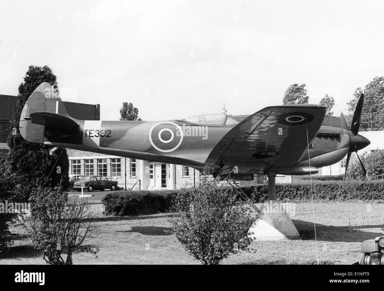 Raf leeming hi-res stock photography and images - Alamy