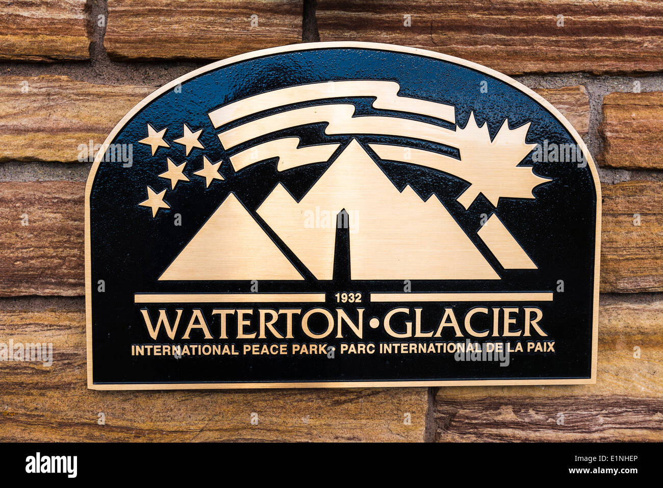 Waterton-Glacier International Peace Park sign, Glacier National Park ...