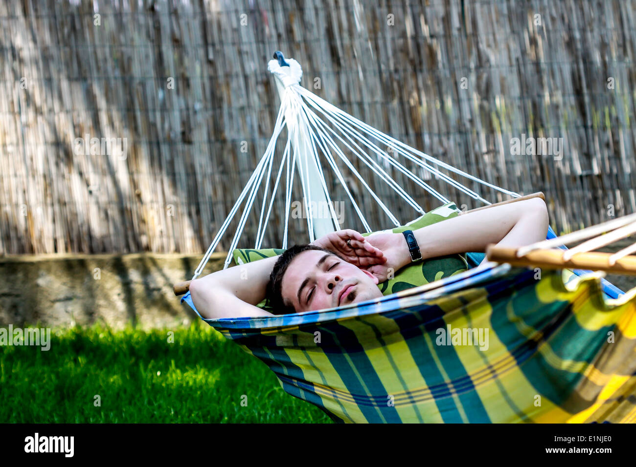 Hammock relaxed hi-res stock photography and images - Alamy