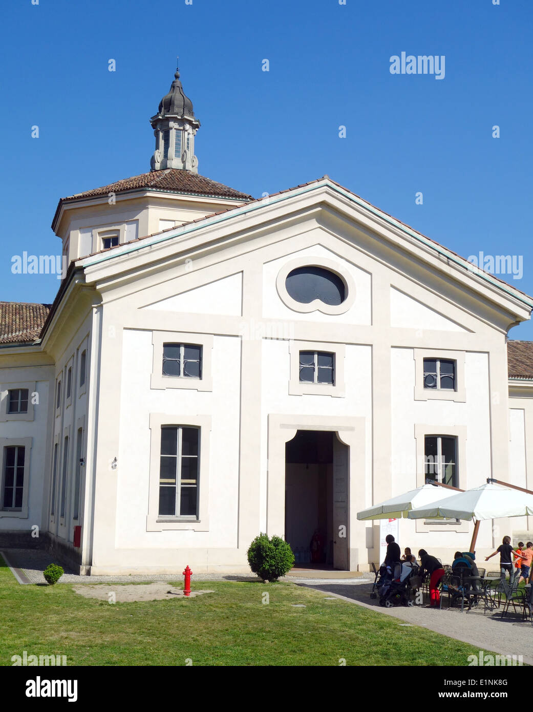 Milan besana rotonda hi-res stock photography and images - Alamy