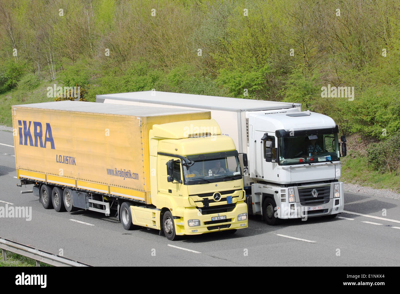 Truck lorry motorway hi-res stock photography and images - Alamy