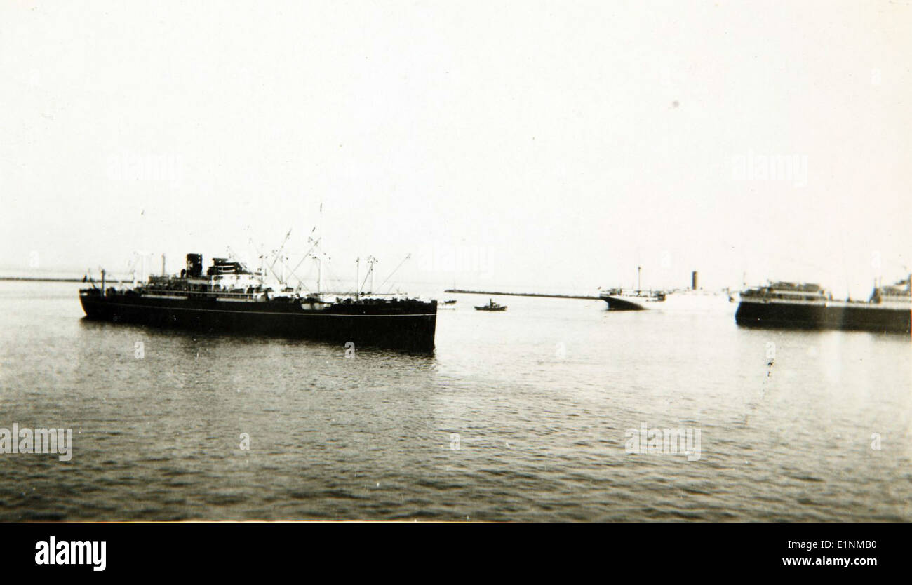 The Louis E. Slim Gordon Special Collection contains significant ...