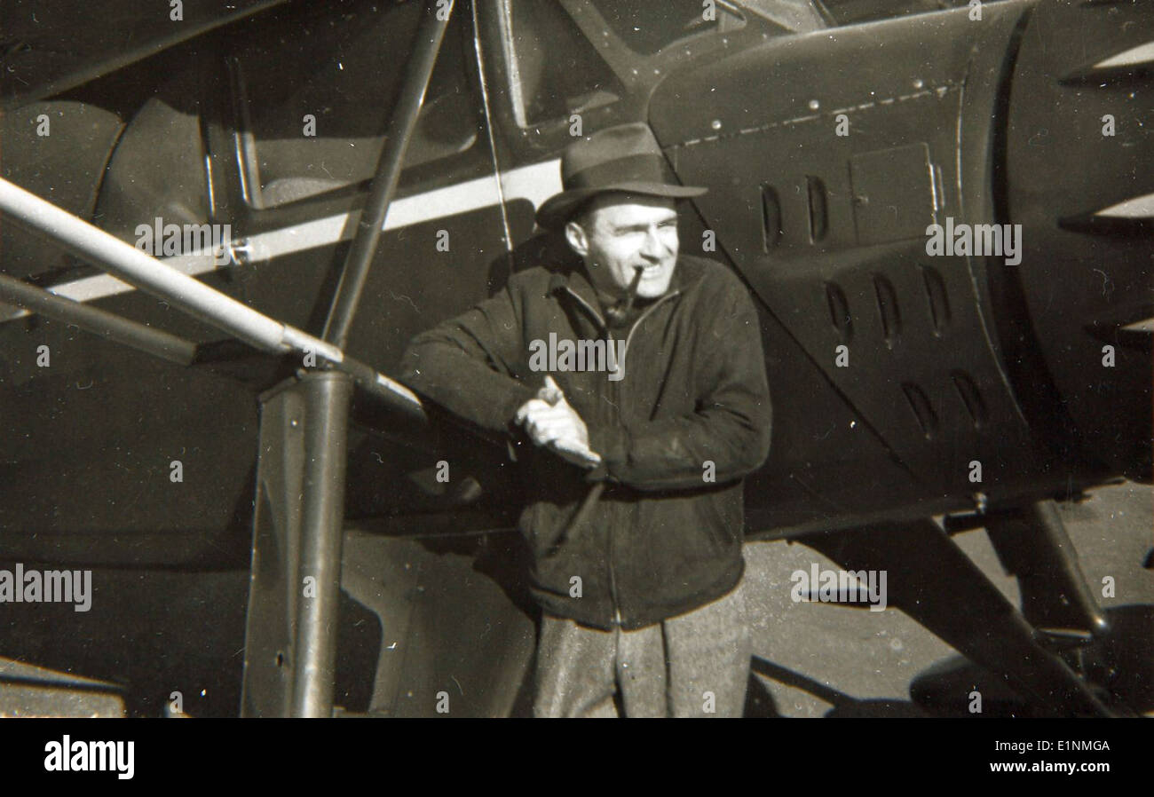 Fairchild aircraft hi-res stock photography and images - Alamy