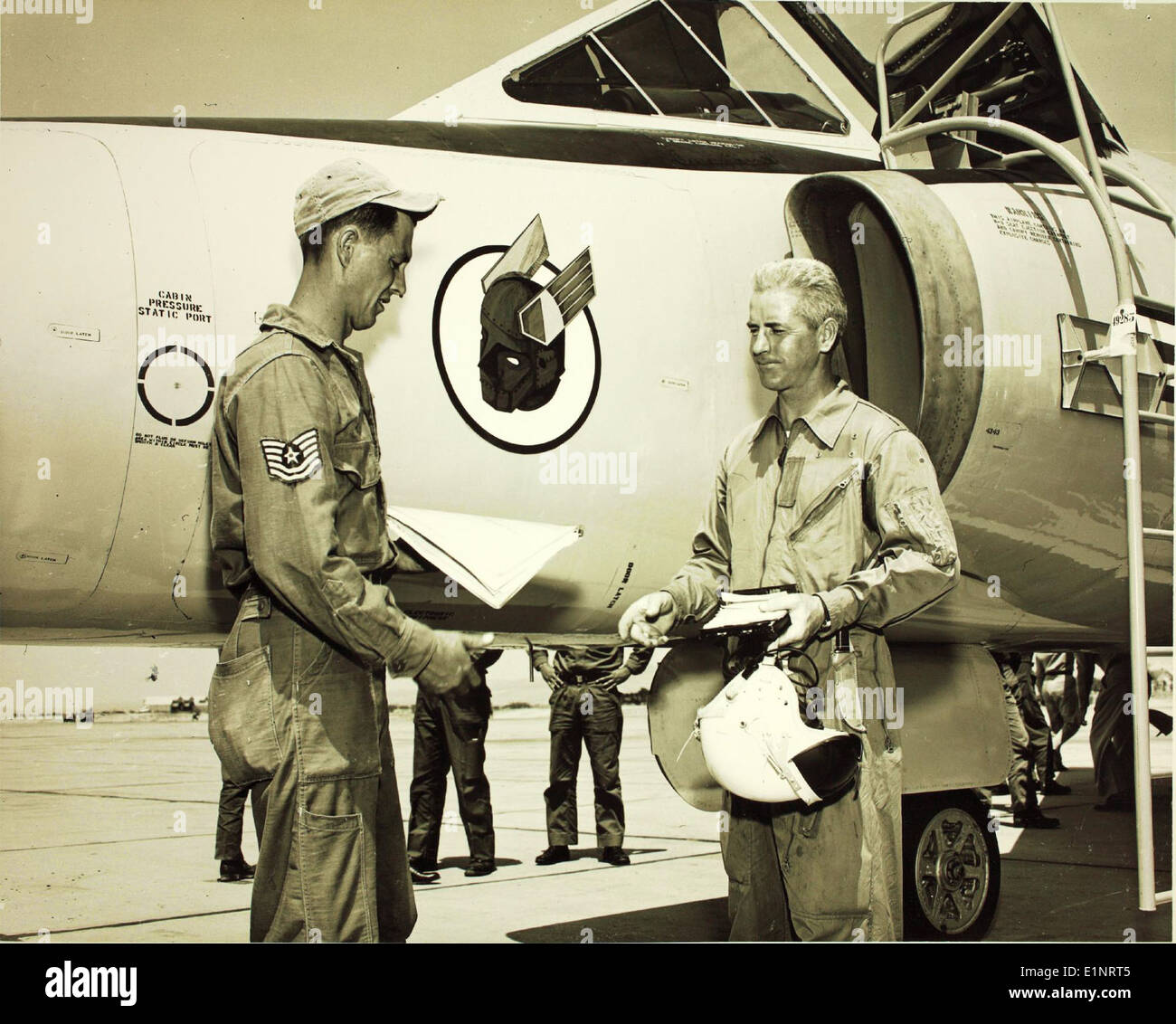 Bendix aviation hi-res stock photography and images - Alamy