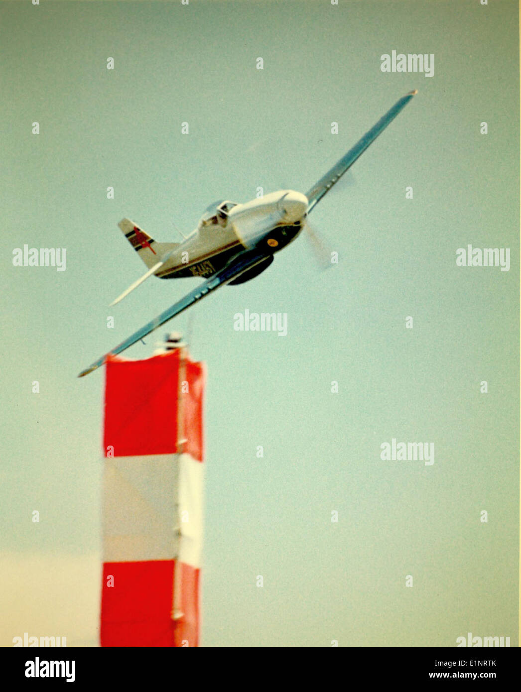 A North American P-51D Mustang competes in the 1971 air race at Brown ...