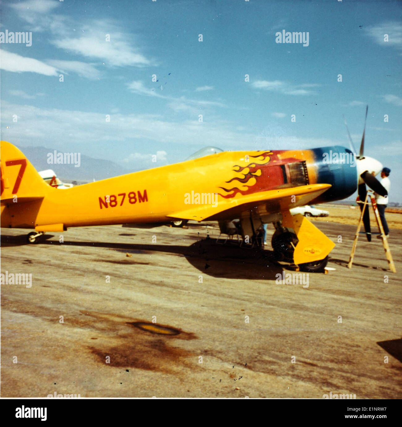 Racing aircraft hi-res stock photography and images - Alamy