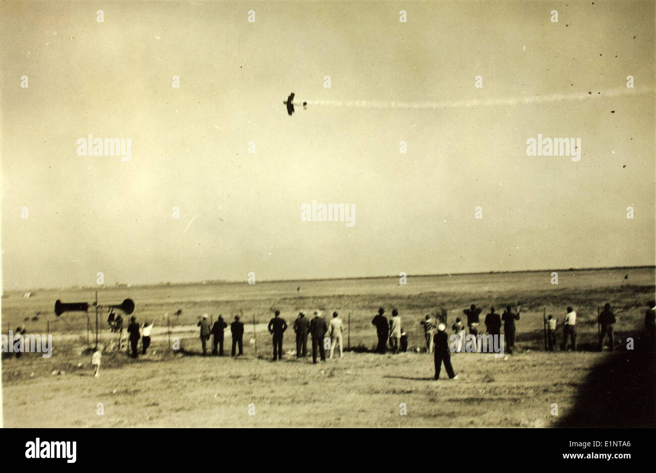 The Oakland Air Race was a key event in early aviation, showcasing the ...