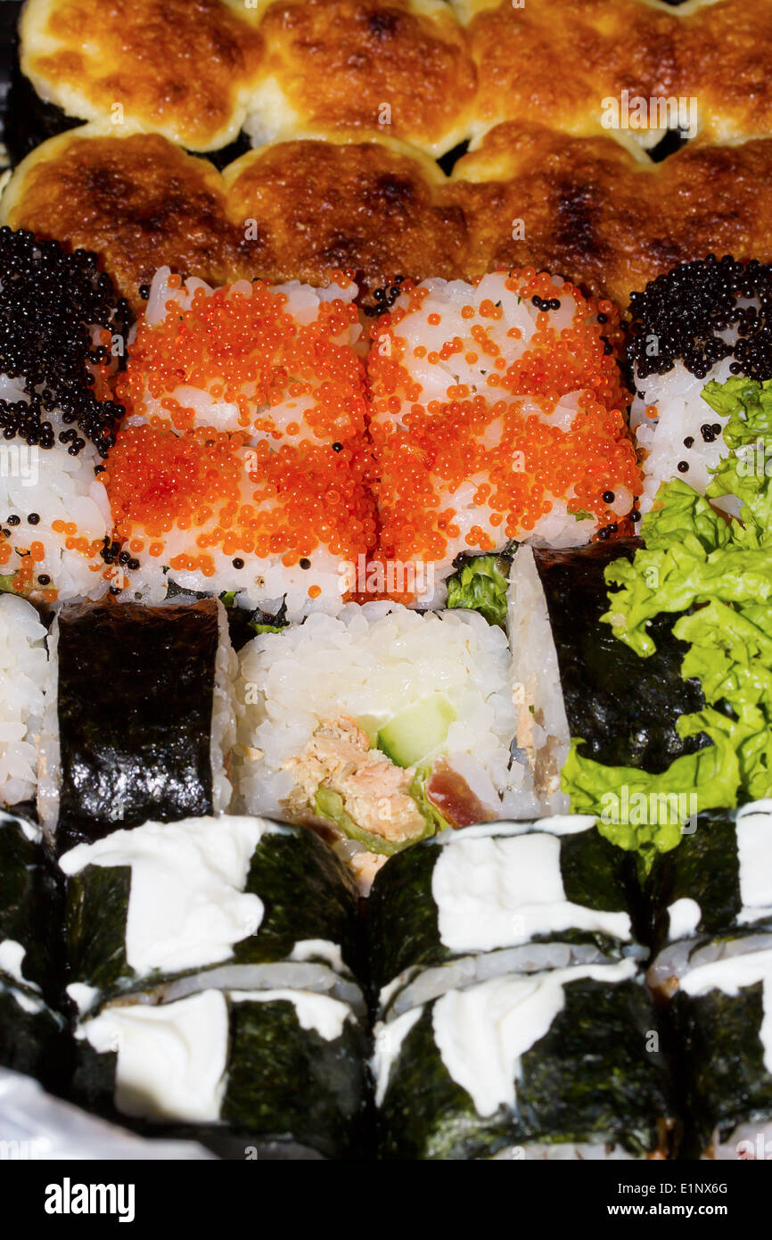 Roll traditional japanese food hi-res stock photography and images - Alamy