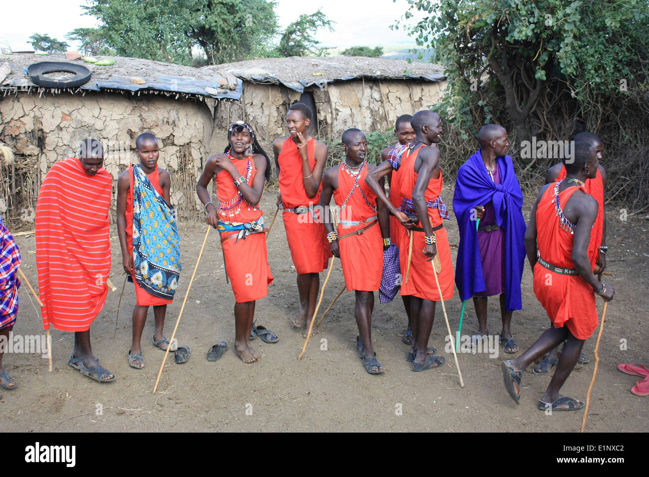 Kenya primitive hi-res stock photography and images - Alamy