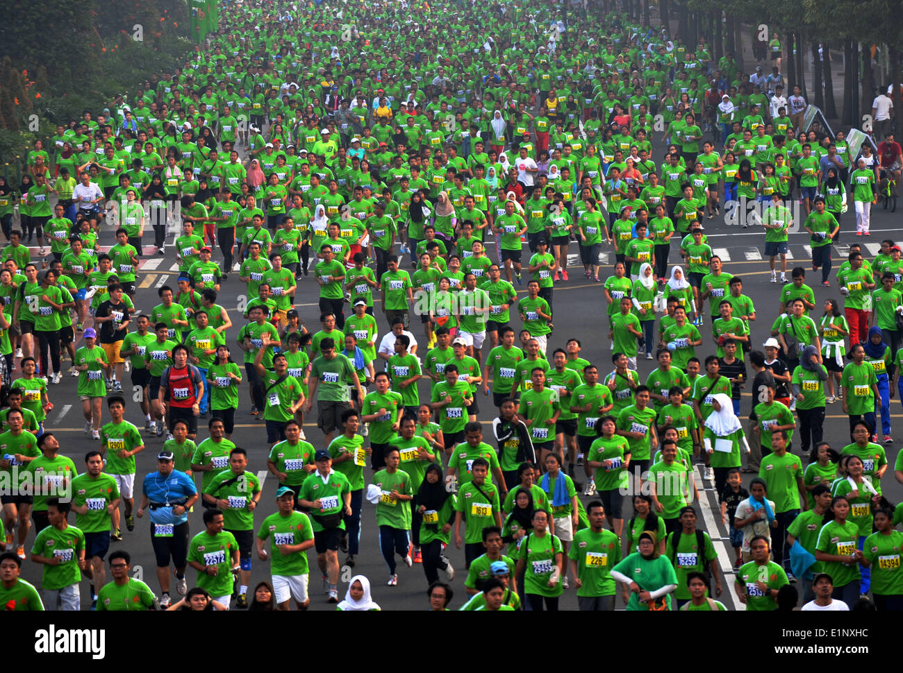 Jakarta, Indonesia. 8th June, 2014. Runners participate in Jakarta ...