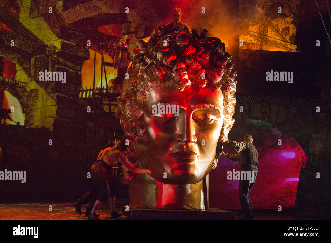 Dress rehearsal of the Berlioz opera Benvenuto Cellini directed by ...