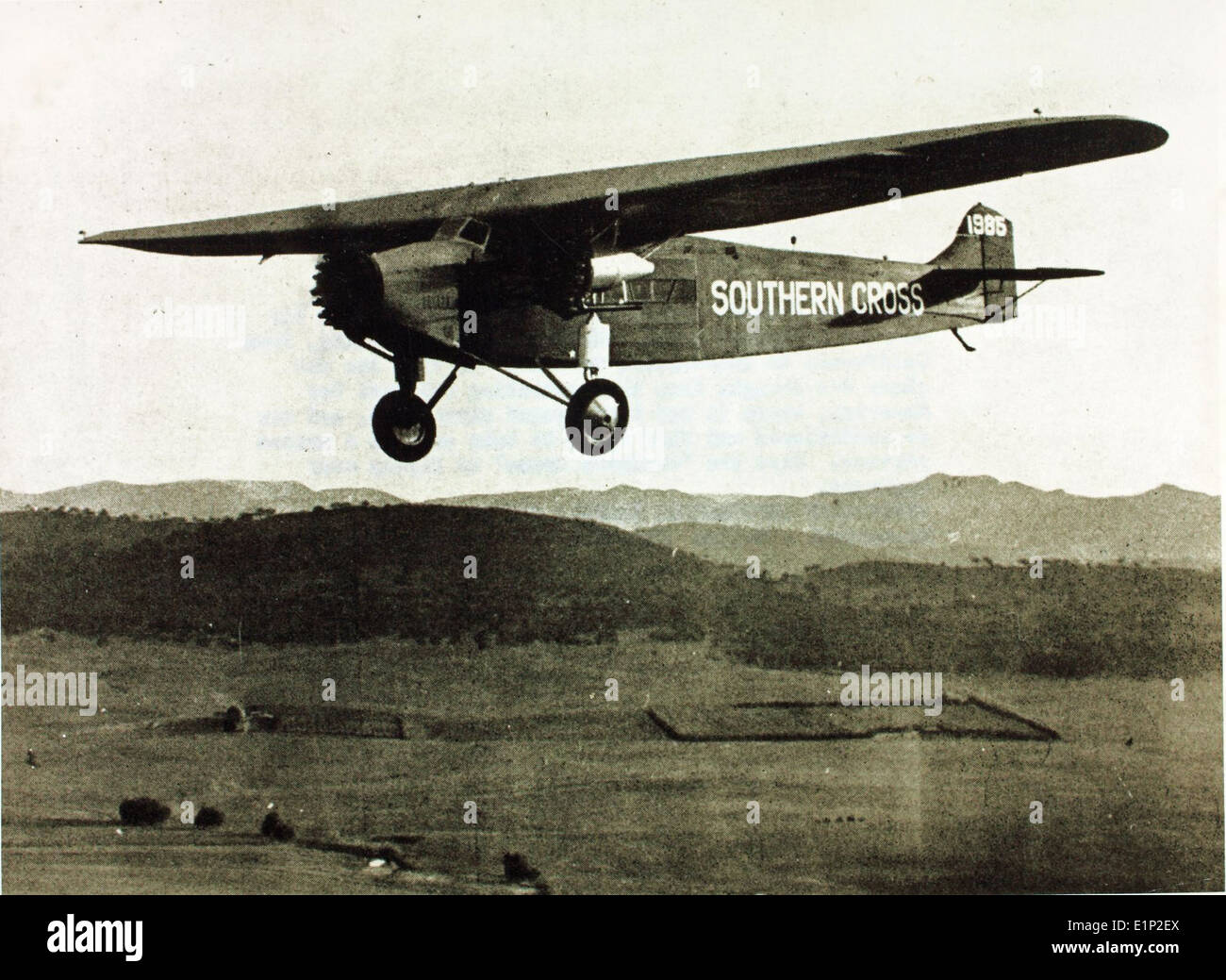Historic flight southern cross flight hi-res stock photography and ...
