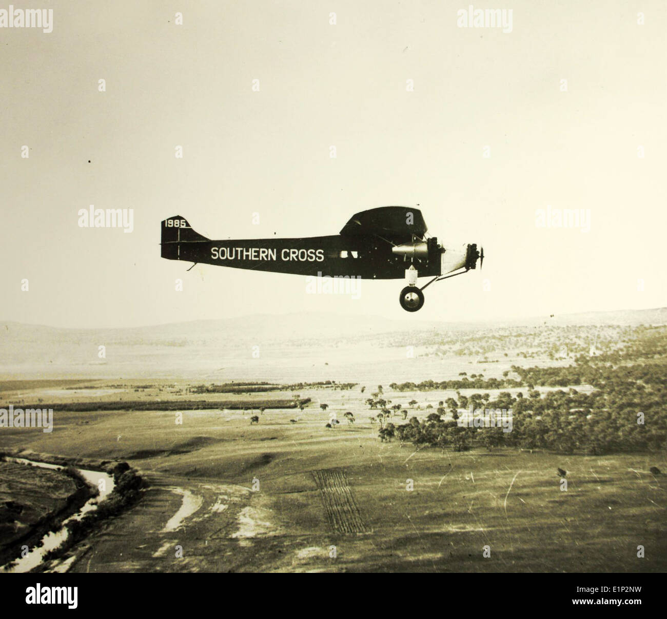 Southern cross kingsford smith hi-res stock photography and images - Alamy