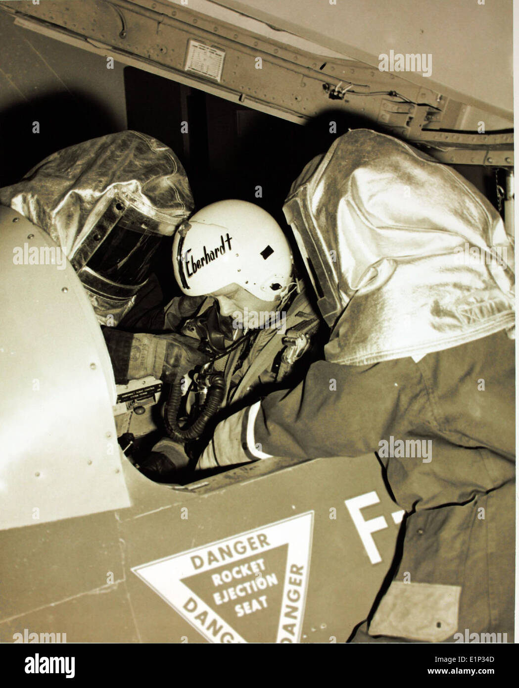 Historic military events hi-res stock photography and images - Alamy