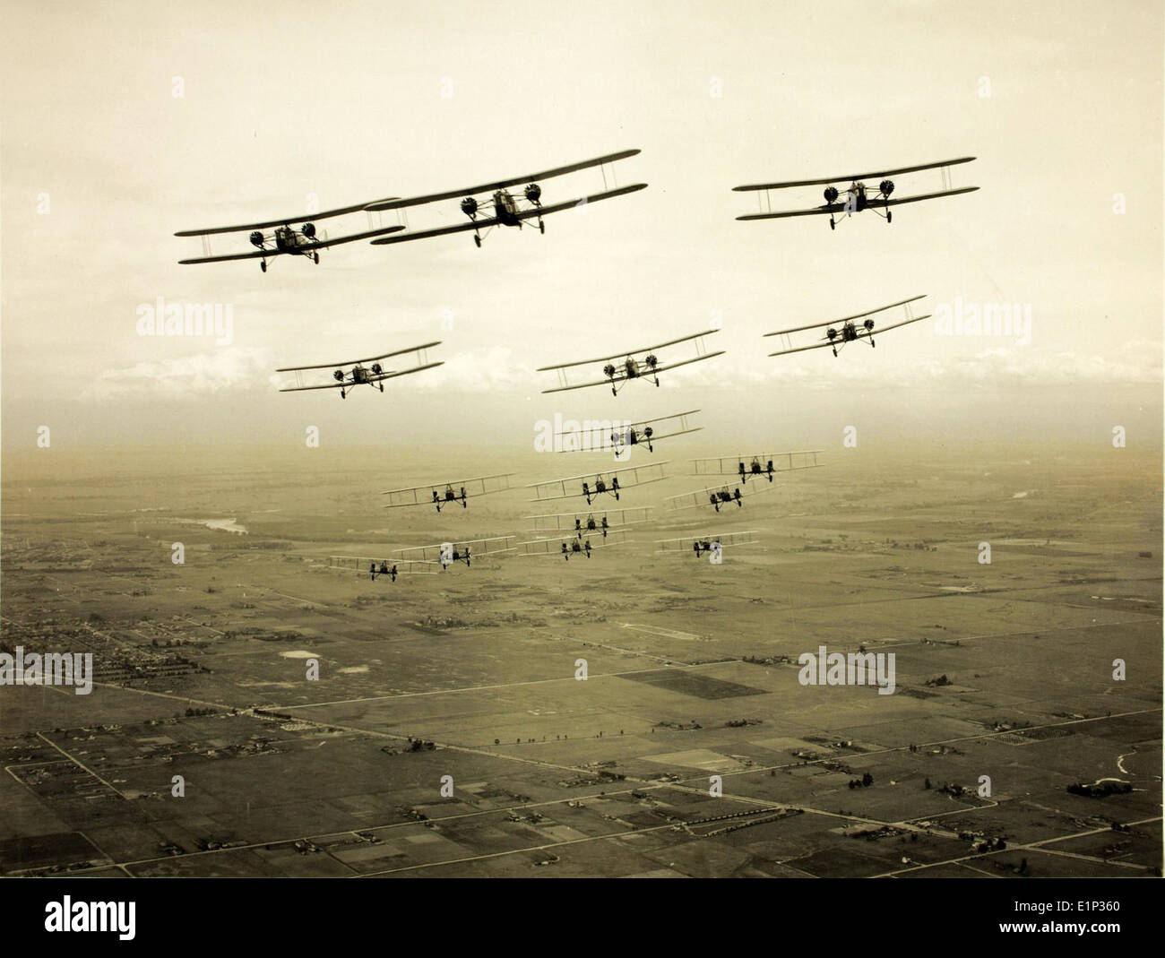 Historicflight hi-res stock photography and images - Alamy