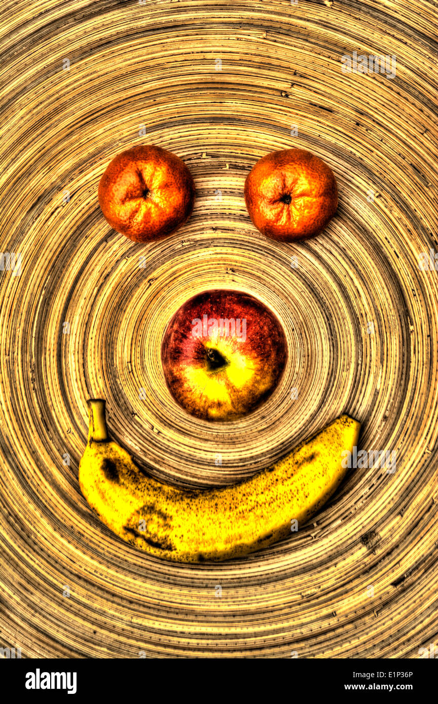 Dynamic fruit still life hi-res stock photography and images - Alamy