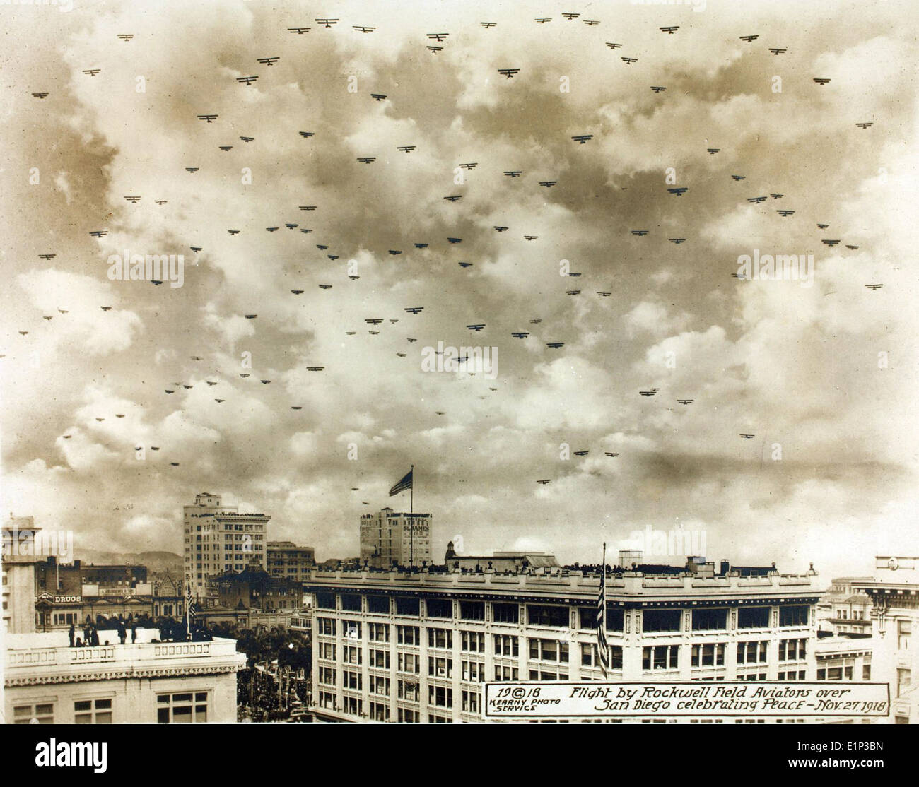 Historicflight hi-res stock photography and images - Alamy