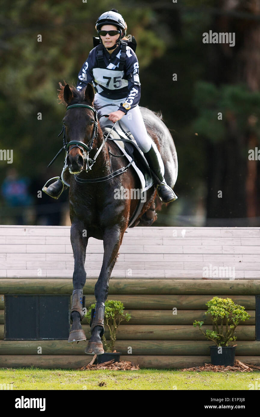 Stephanie cross hi-res stock photography and images - Alamy