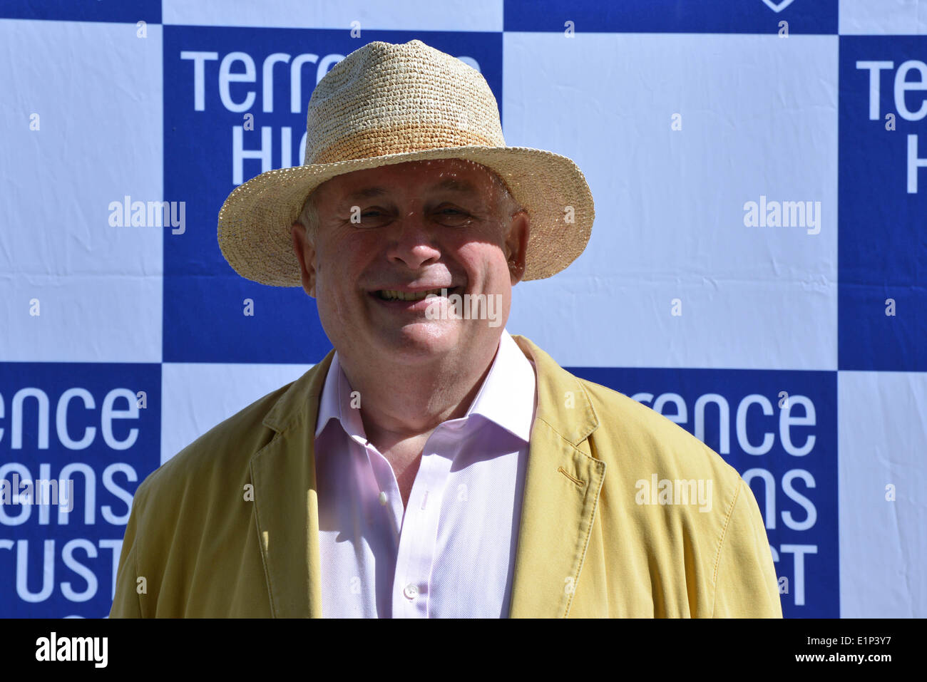 Christopher Biggins Dress High Resolution Stock Photography and Images ...
