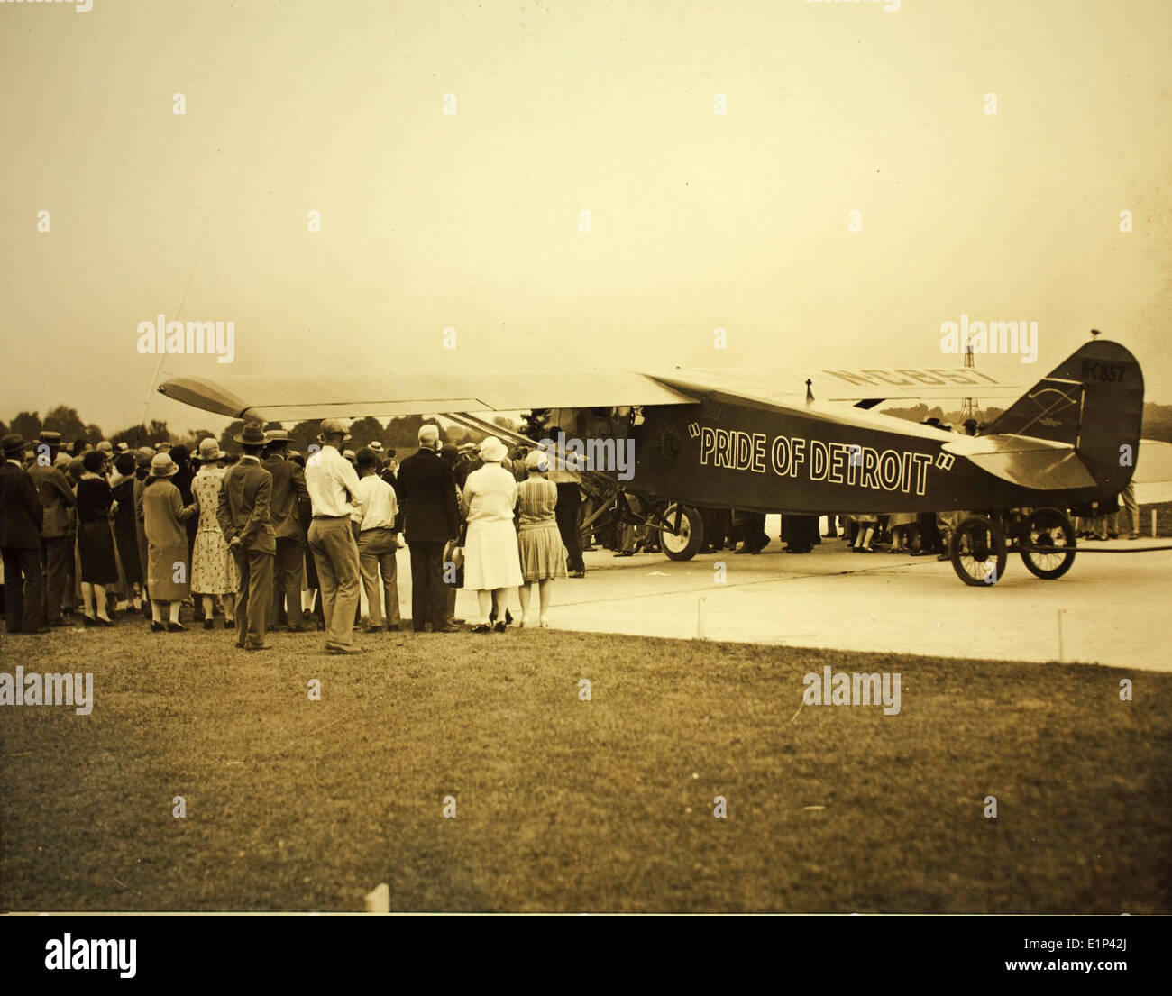 Stinson stinson detroiter detroiter hi-res stock photography and images ...