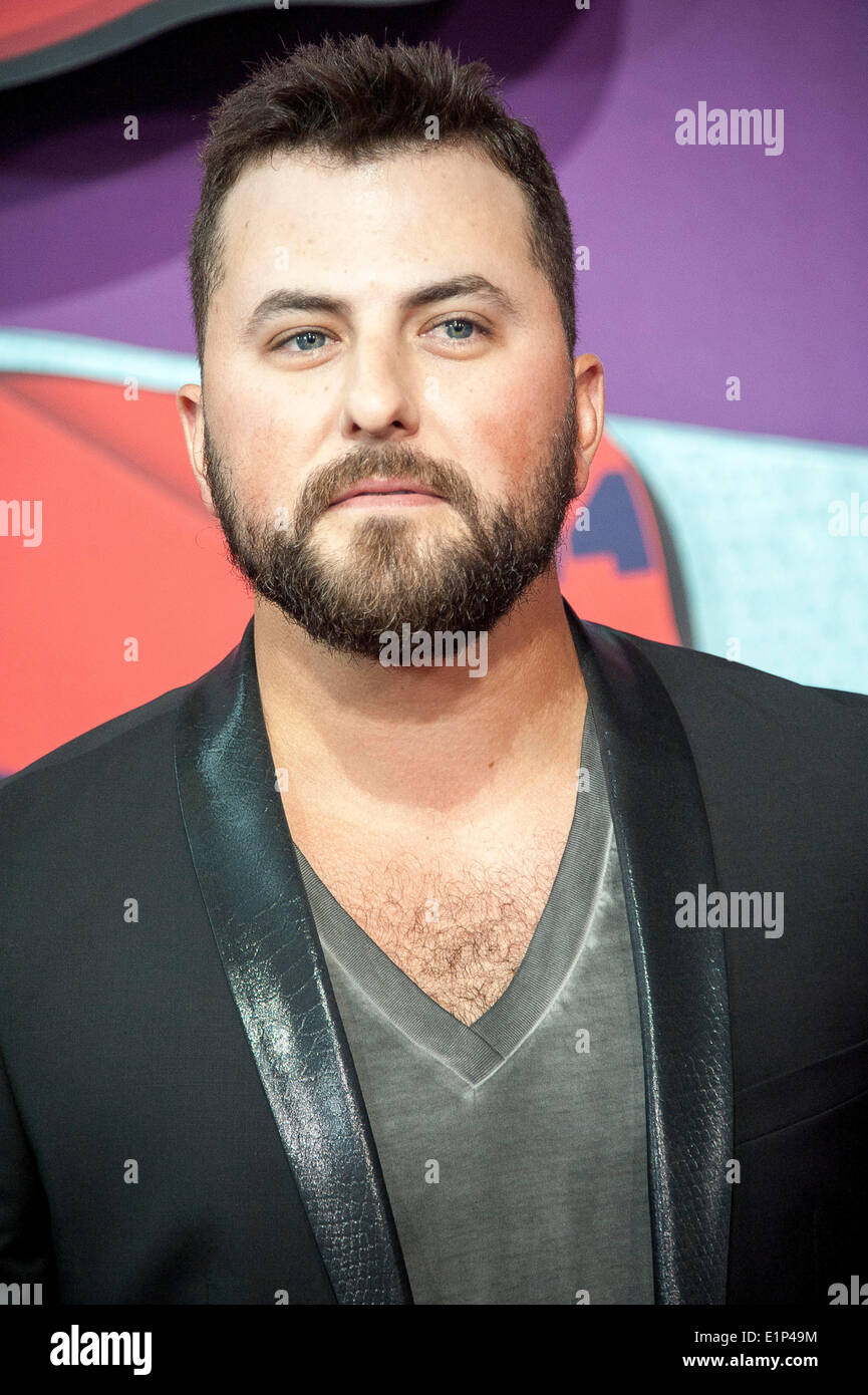 Jun. 4, 2014 - Nashville, Tennessee; USA - Singer TYLER FARR arrives on ...