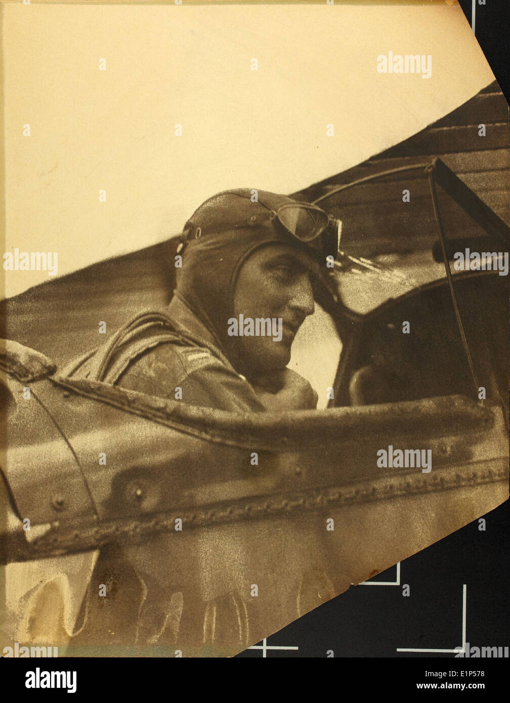 The 1923 flight of the Fokker T-2, piloted by Kelly and Macready ...