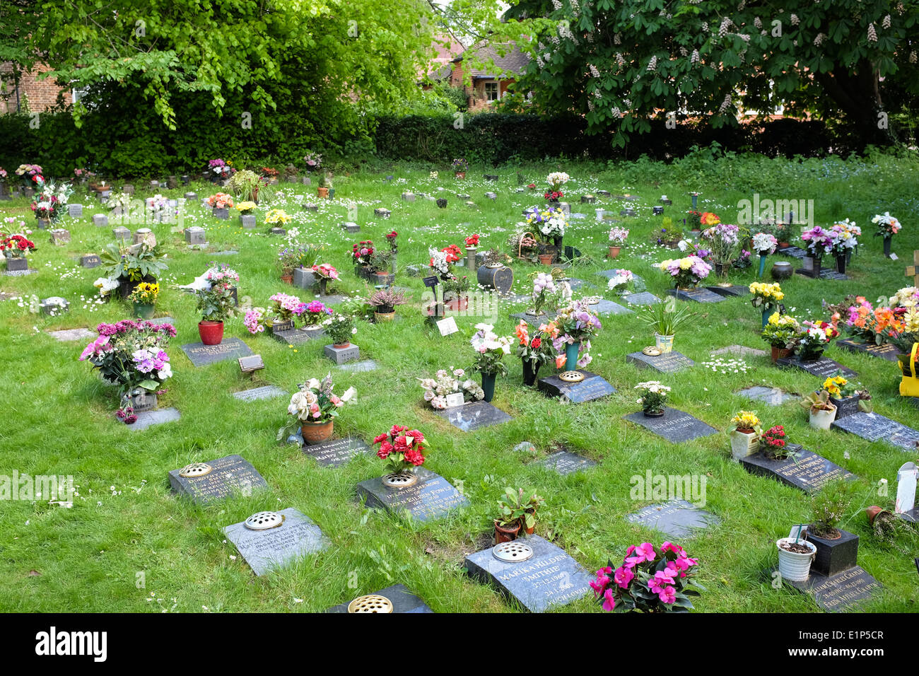 Church at british cemetery hi-res stock photography and images - Alamy