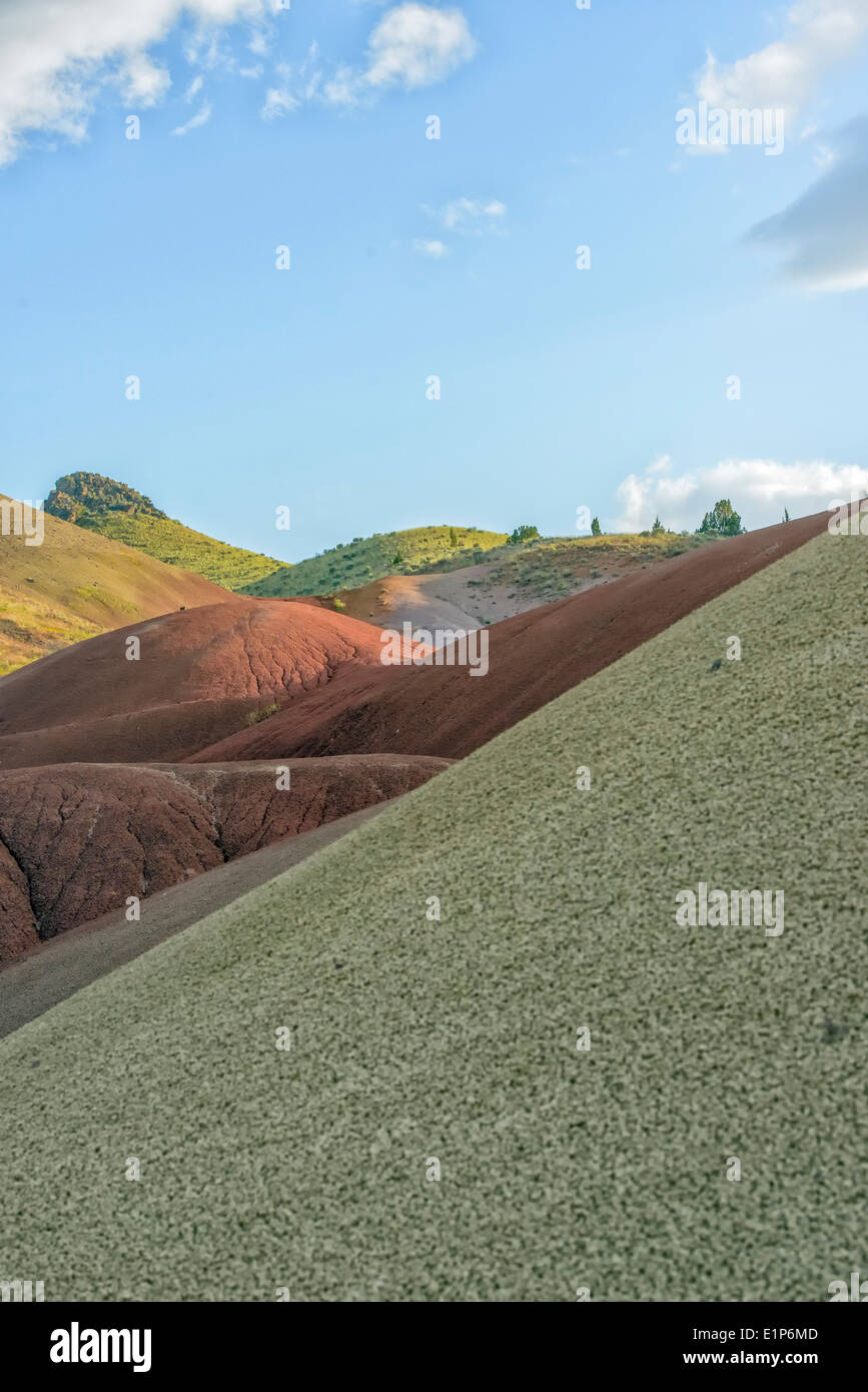 The painted hills oregon hi-res stock photography and images - Alamy