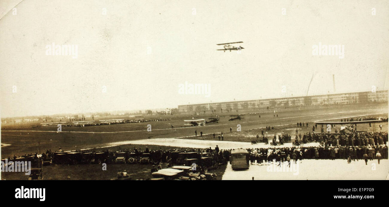 In 1924, the Douglas World Cruiser (DWC), a modified Douglas L-12 ...