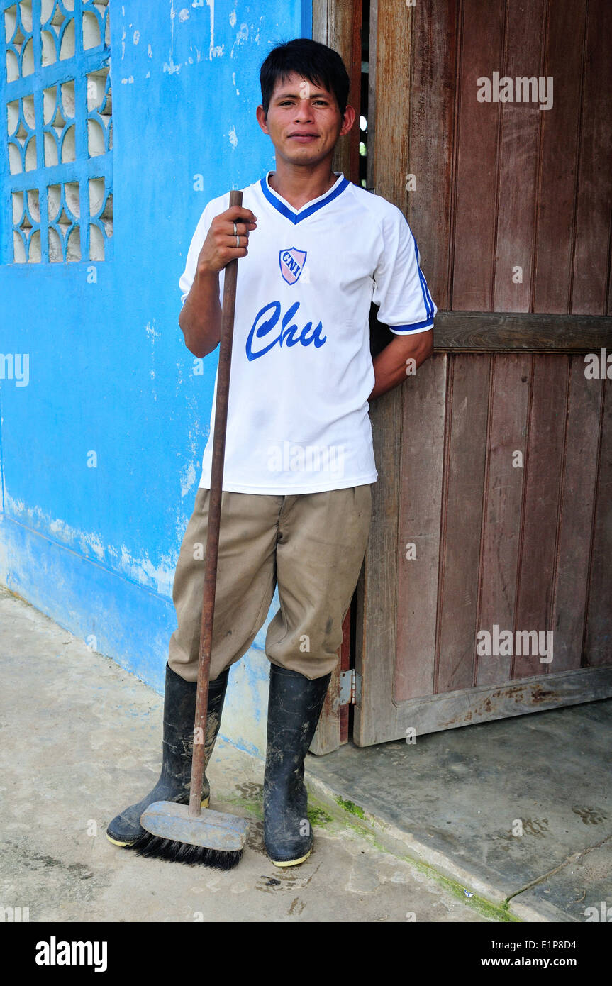 Sweepers native hi-res stock photography and images - Alamy