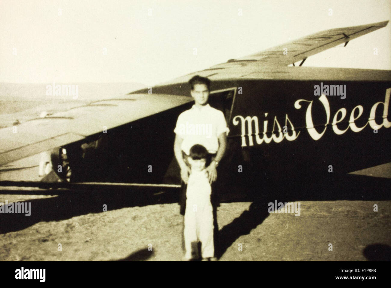 Historic flight trans pacific hi-res stock photography and images - Alamy